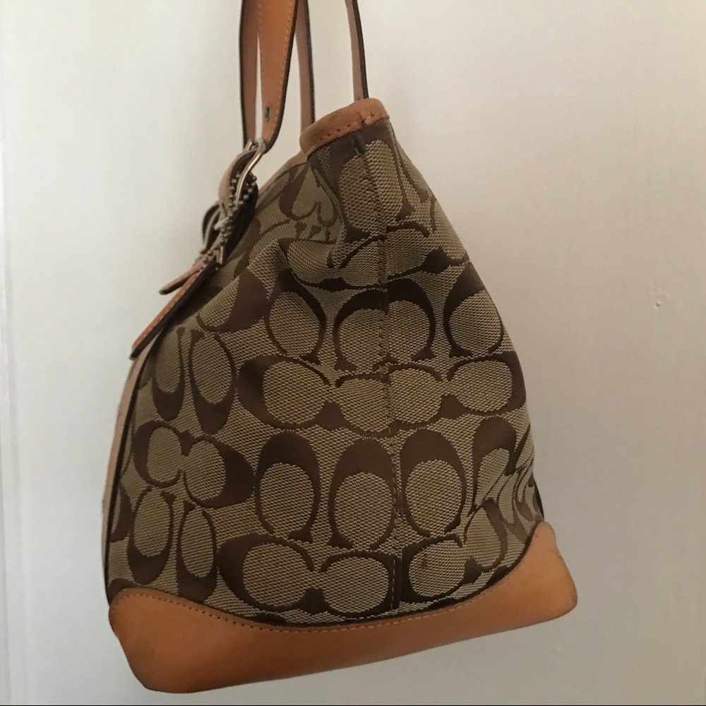Coach Signature Jacquard Brown Shoulder Bag - Gem